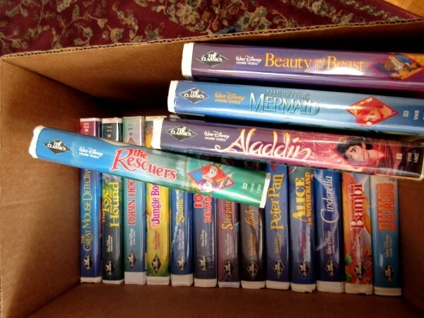 RARE COMPLETE 18 VHS set of Walt Disney Black Diamond Classics, Alice ...
