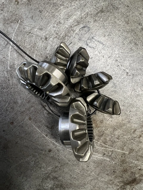 LAND ROVER DEFENDER / Discovery LT230 Transfer Box New Centre Diff ...