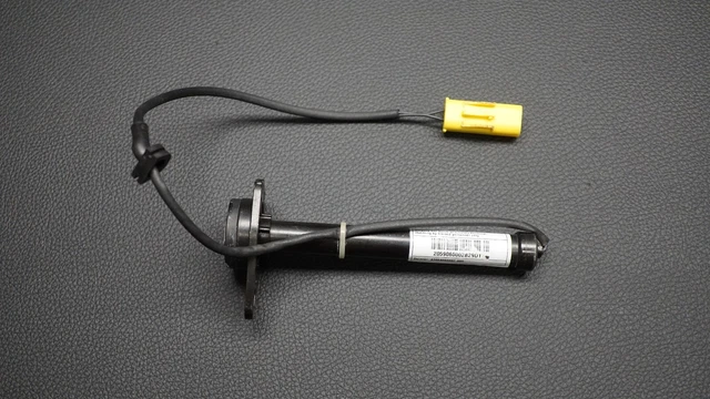 GENUINE MERCEDES BENZ C-Class W205 Bonnet Hinge Actuator A2059060002 £ ...