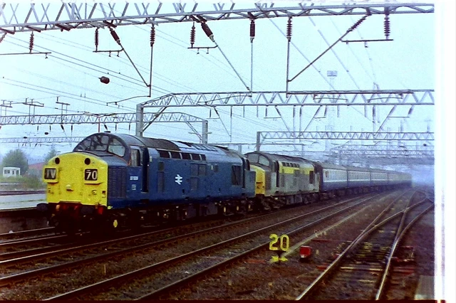 35MM RAILWAY COLOUR Negative Class 37 029 and 37 038 at Crewe £1.75 ...