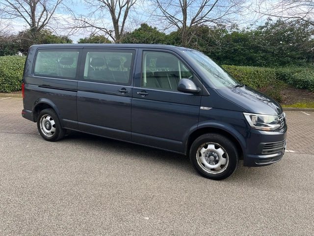 VOLKSWAGEN TRANSPORTER SHUTTLE Bus T32 SE £20,333.00 - PicClick UK