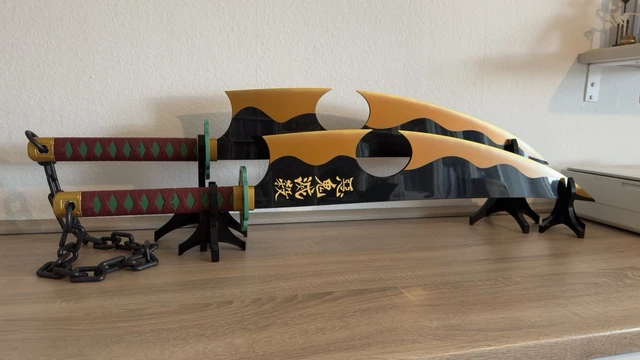 NICHIRIN SCHWERTER (TENGEN Uzui) - Demon Slayer 1/1 Proplica Bandai ...