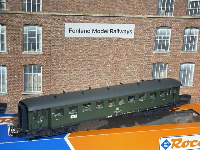 ROCO 44550 1/87 HO Scale DB Geeen Second Class Bogie Coach £20.00 ...