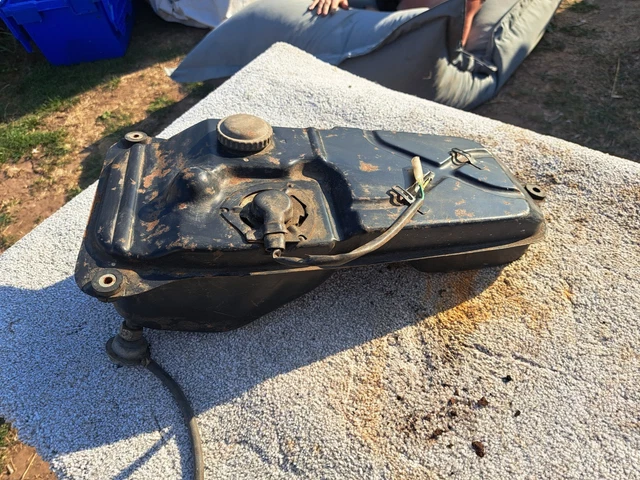 HONDA SH50 SH 50 City Express Motorbike Fuel Petrol Tank Assy 14 £49.99 ...
