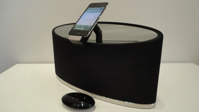 BOWERS & WILKINS Zeppelin Mini with Bluetooth Adaptor for iPod ...