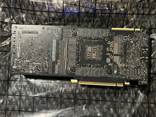 PNY NVIDIA QUADRO RTX 8000 48GB GDDR6 Graphics Card (VCQRTX8000-PB ...