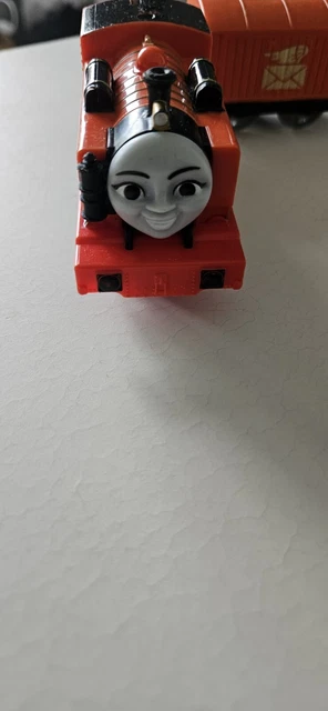 THOMAS THE TANK Engine Trackmaster Motorised Nia Engine With Trailer £10.99 - PicClick UK