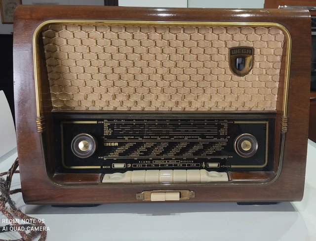 LOTTO TRE RADIO d'epoca marca Wega mod.201 - Fox56 - Irradio BM20 EUR ...