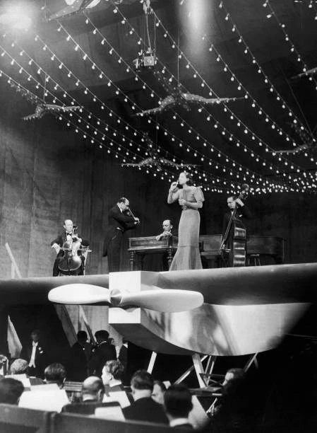 LUCIENNE BOYER OLD Music Photo French Diseuse And Singer 1930S 1 EUR 6 ...