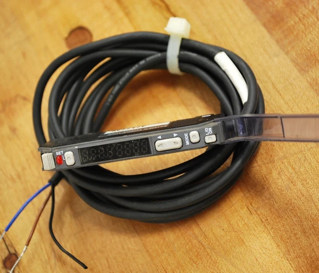 KEYENCE FS-V21R Photoelectric Fiber Optic Amplifier - USED $36.29 ...