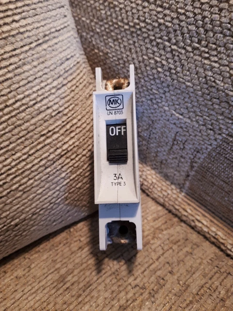 MK SENTRY 3A Type 3 Mcb Ln8703 Tested 3 Amp Old Style Obsolete Circuit ...