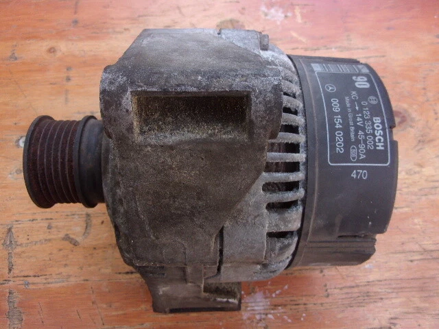 MERCEDES W124 ALTERNATEUR Bosch 0123335002 pour 230 45/90 A EUR 35,00 ...