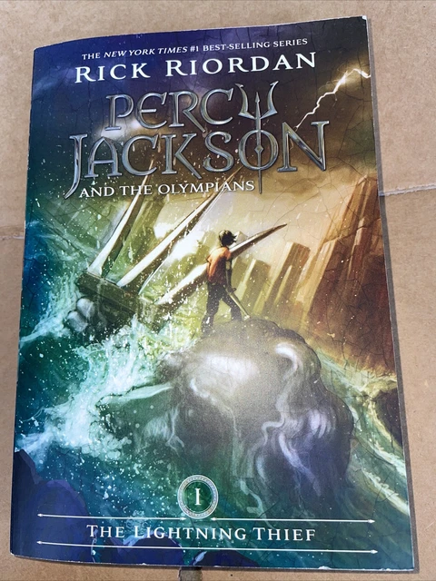 THE LIGHTNING THIEF (Percy Jackson and the Olympians, Book 1 ...