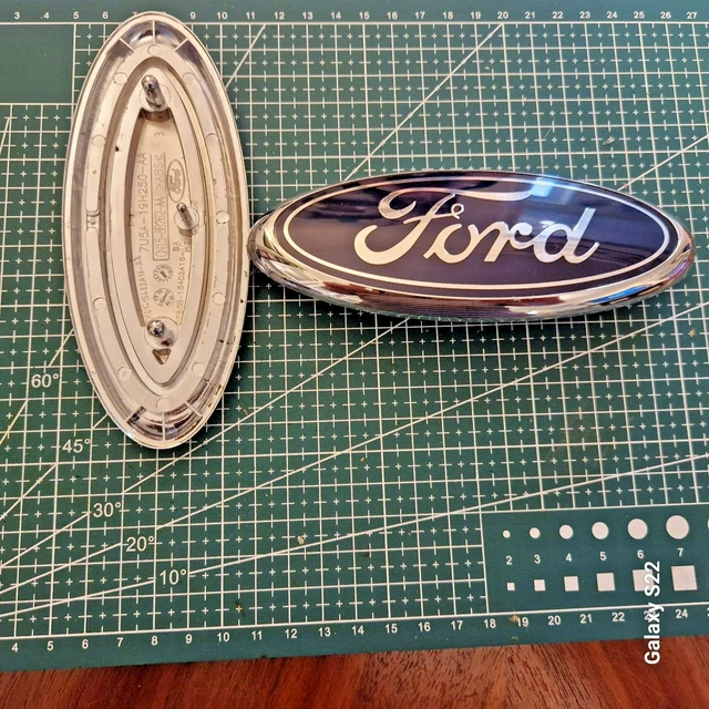 GENUINE FORD TRANSIT Car Van Badge Oval Emblem 2014-2015 Custom 7U5A ...