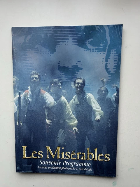 LES MISERABLES THE Musical Large Theatre Programme / Brochure 2004 £15. ...