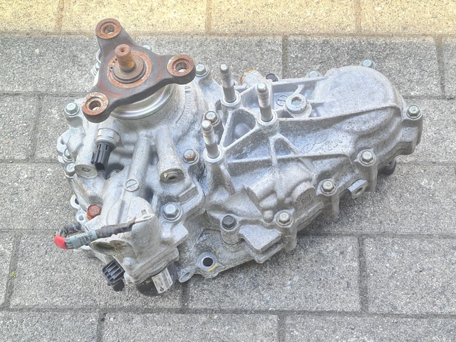 VERTEILERGETRIEBE VGT ALLRADGETRIEBE 4x4 Kia Stinger GT 2DP1 2DK2 CK00 ...
