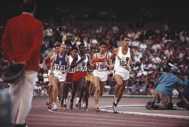 MEXICO OLYMPICS AUSTRALIAN Track And Field Athlete Ron Clark Old Photo ...
