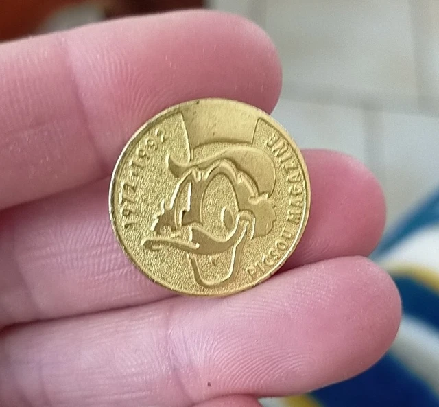 PIN'S VINTAGE PICSOU magazine doré façon pièce EUR 6,00 - PicClick FR