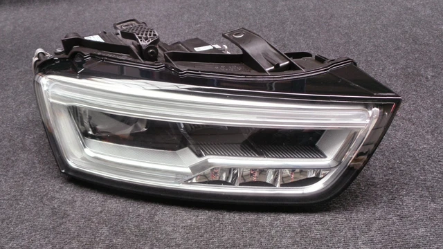 AUDI Q3 RSQ3 8U Facelift VOLL LED Scheinwerfer rechts headlight right ...