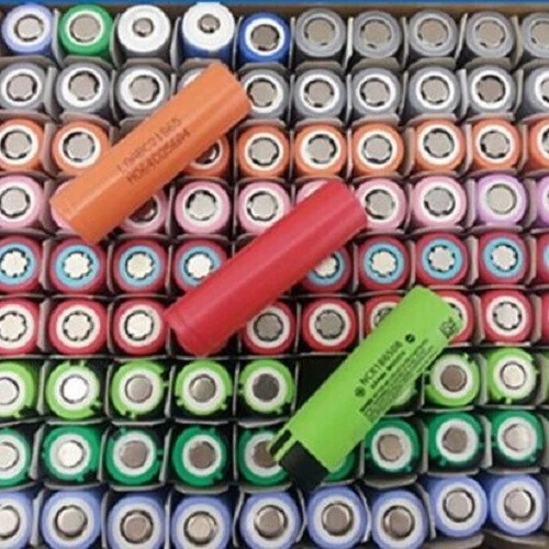 LOT OF 100, 18650 Lithium cells from Laptop batteries (2,400-2,700mAh ...