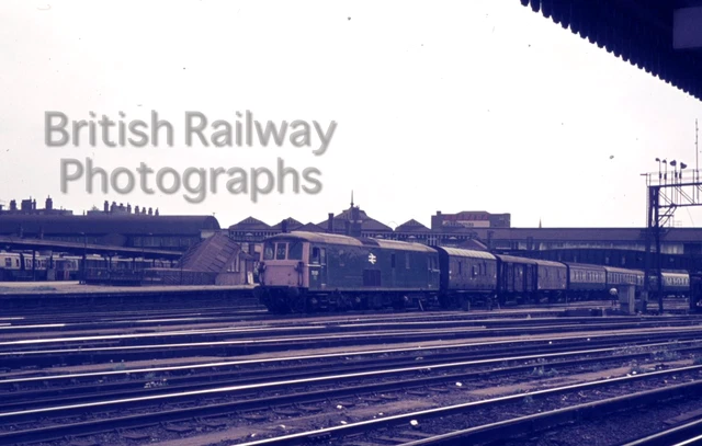 35MM SLIDE BR British Railways Diesel Loco 73121 Class 73 at Clapham ...