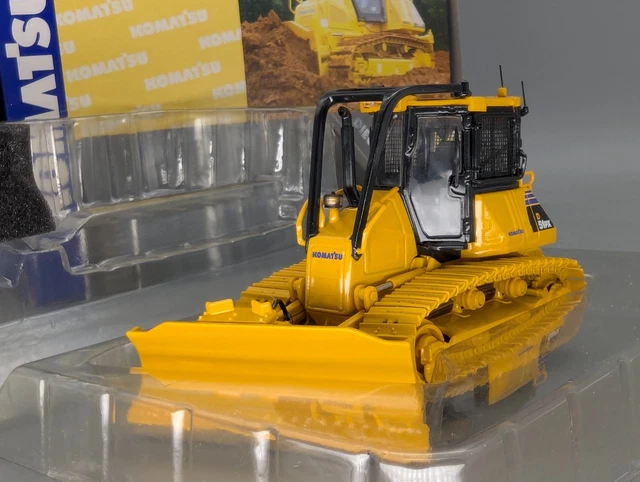 BAGGER MODELL 1:50 First Gear Komatsu D51PX Bulldozer Kettendozer Gelb ...
