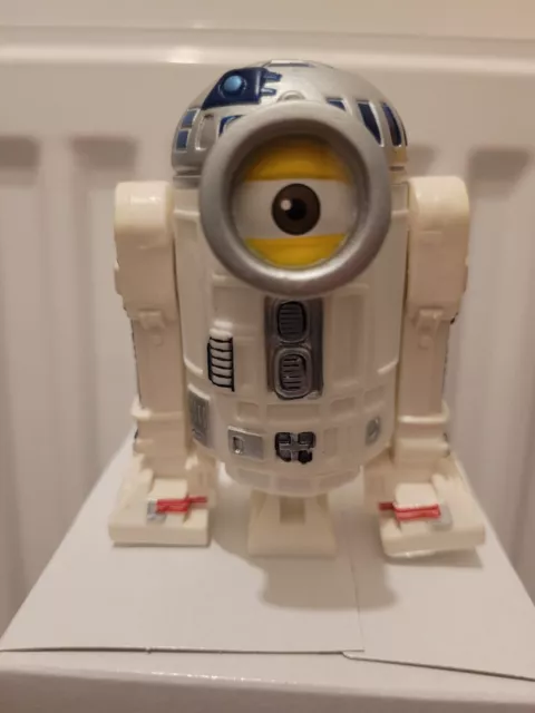 DESPICABLE ME STAR Wars R2 D2 Minions Rare £3.99 - PicClick UK