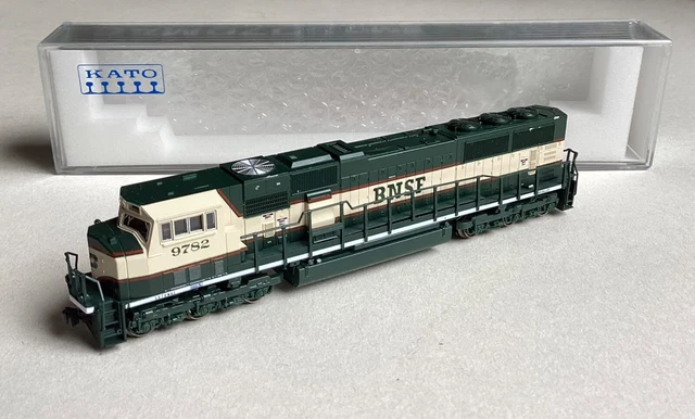 KATO, N GAUGE, 176-6301 - BNSF EMD SD70MAC DIESEL, 9782 - DCC Ready ...