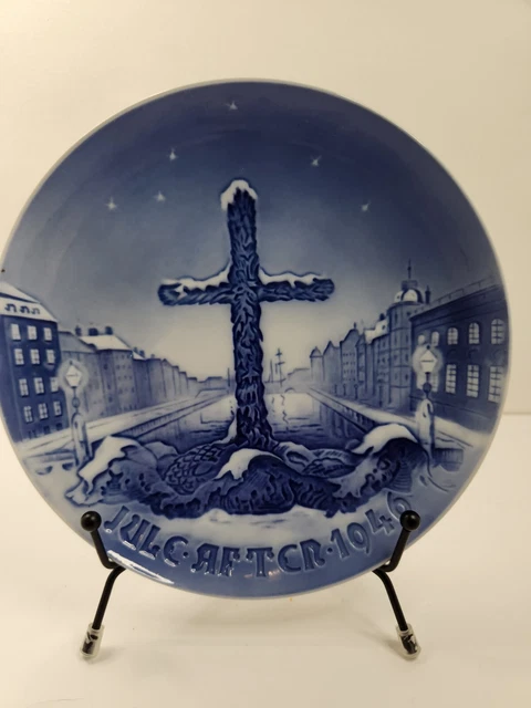 VINTAGE 1946 BING And Grondahl Jule Christmas Plate Commemoration Cross ...