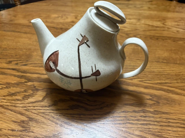 VINTAGE MCM Red Wing Pottery LUTE SONG Teapot True China Line. RARE £ ...