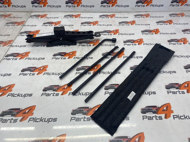 2020 FORD RANGER Limited Complete Jack Set AB3117A078CA 2012-2022 £199. ...