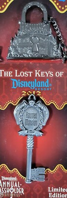 DISNEY UNLOCK THE Magic Disneyland Lost Keys Haunted Mansion Lock & Key ...