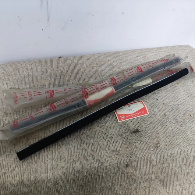 2 NOS TOYOTA トヨタ Front Door Glass Inner Weatherstrip Corolla Ke10 Ke11 4-Door $112.07 - PicClick CA