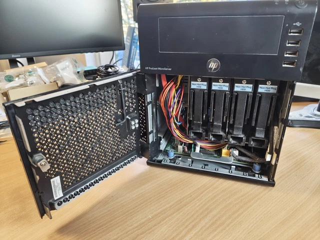 NAS HOMESERVER HP Proliant Micro N40L 4GB RAM 32GB SSD ohne HDD EUR 100 ...