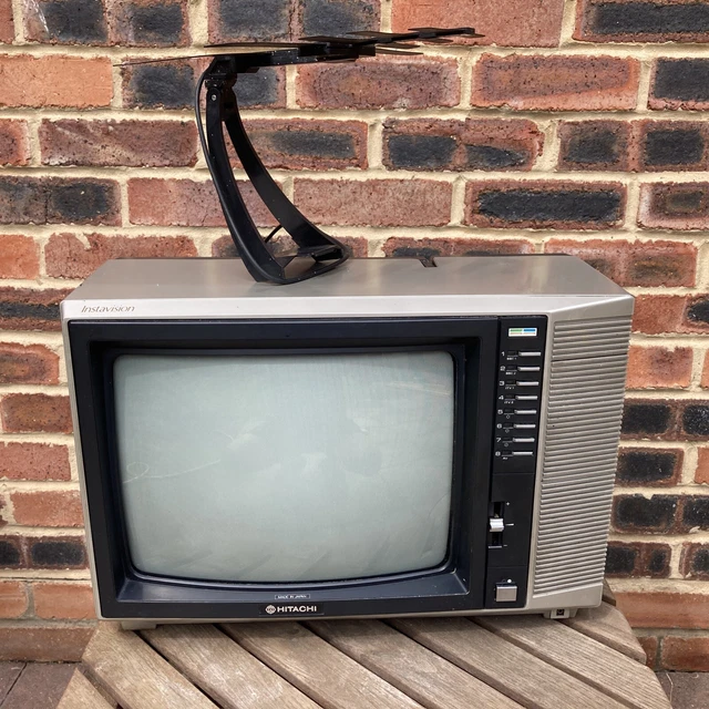 VINTAGE HITACHI INSTAVISION Portable CRT TV 80’s Film Prop Life on Mars ...