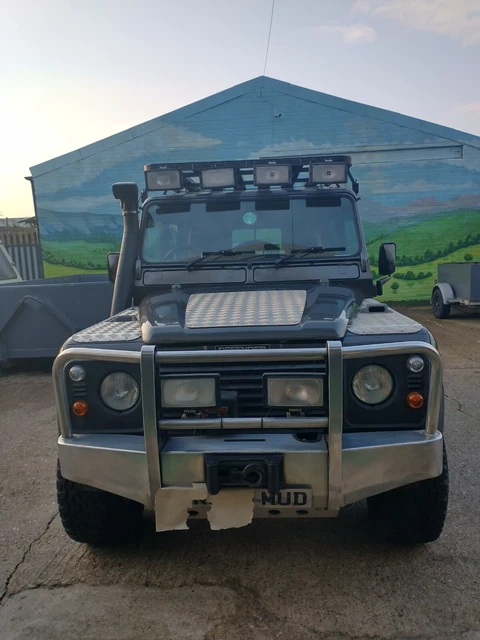 LAND ROVER DEFENDER 110 County TD5 £15,500.00 - PicClick UK