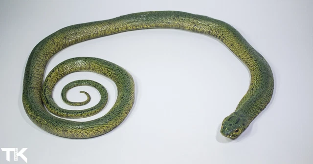 REALISTIC GREEN SNAKE large 60" Rubber prop toy nature garden animal ...
