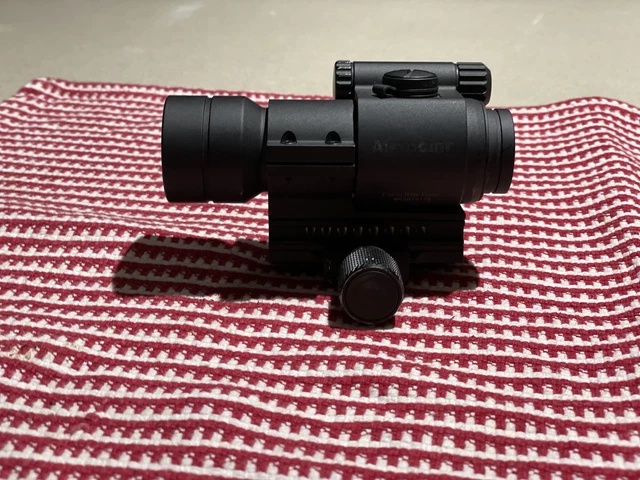 AIMPOINT PRO 12841 Red Dot Sight With QRP 2 Mount 2 MOA eotech trijicon ...