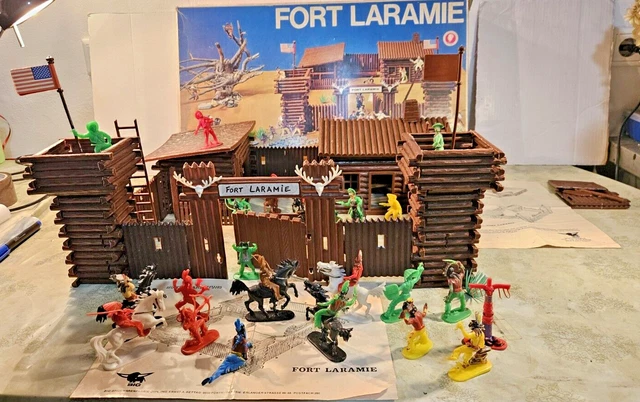 BIG 471 JEAN Höfler Fort Laramie Western 25 Figuren Cowboys Indianer ...