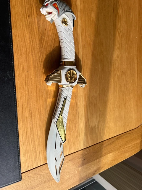 POWER RANGERS MIGHTY Morphin White Ranger Sabre Sword working ...