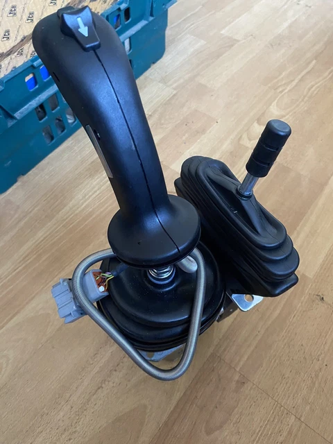 GENUINE JCB LOADER Servo Controller With Detented Lever P/N 335/F2377 £ ...
