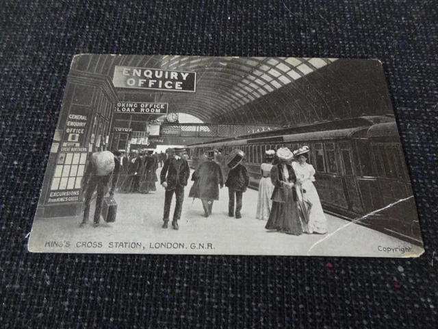 KINGS CROSS STATION London GNR Postcard Railway Steam Train - 81843 £12 ...