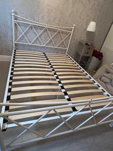 BENSONS FOR BEDS cream metal double bed frame. Good used condition. £26 ...