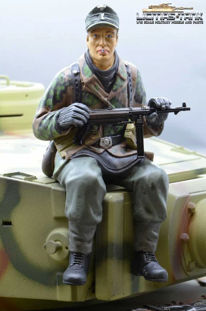 FIGUR 1/16 SOLDAT WW2 Erbsentarn deutscher Tank Rider mit MP40 ...