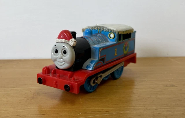 TOMY TRACKMASTER THOMAS And Friends Christmas Thomas Train Motorised £ ...