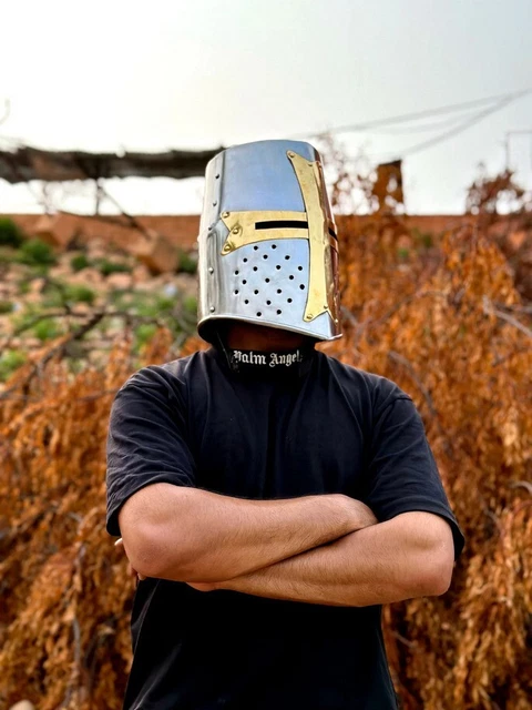 MEDIEVAL TEMPLAR HELMET Larp Knight helmet With wooden stand Halloween ...