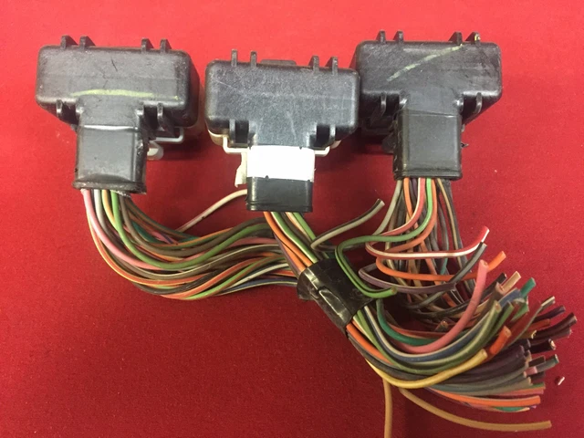98 DODGE RAM Truck Van Ecm Ecu Pcm Module Wiring Harness Plugs ...