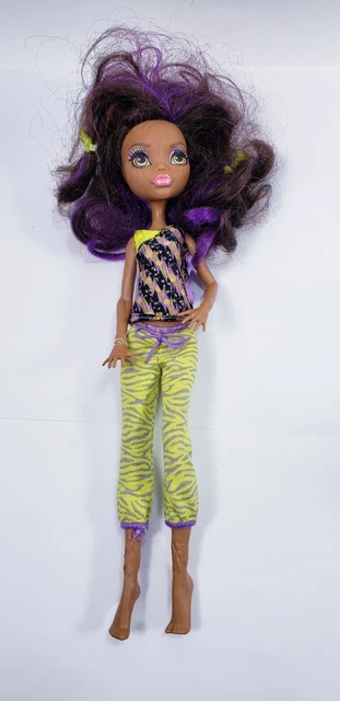 MONSTER HIGH MONSTER Family Clawdeen Wolf Doll Outfit Barrette Sleep ...