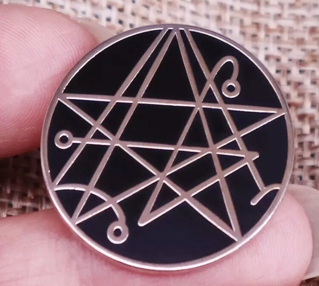 NECRONOMICON GATE HP Lovecraft Faux Sigill Symbol Metal Pin Badge Book ...