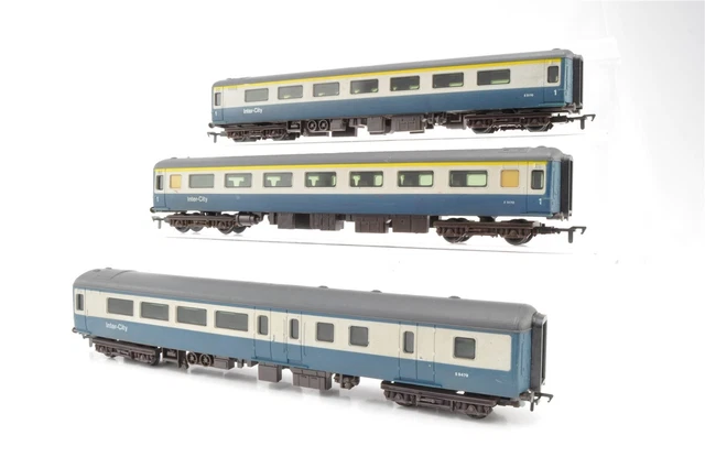 AIRFIX OO GAUGE Rake of 3 Intercity Blue/Grey Mk2 Coaches - Unboxed £29 ...